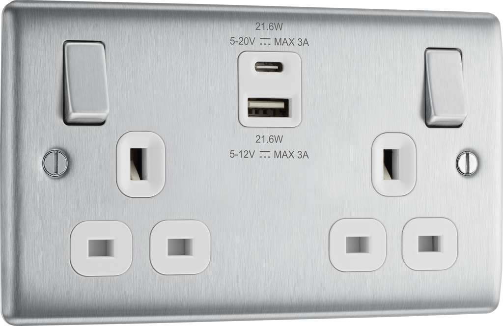 BG Electrical 22W Double Switched Wall Plug Socket with Fast Charge ...