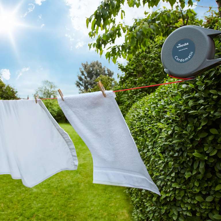 Vileda Cordomatic 15m Retractable Washing Line at Amazon - Holds 15kg