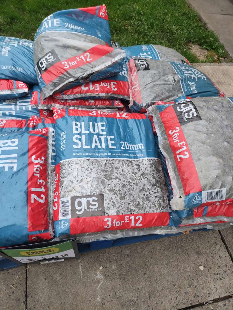 Mix & Match 3 Bark Chips / Cotswold Stone & Blue Slate 20mm at ASDA ...